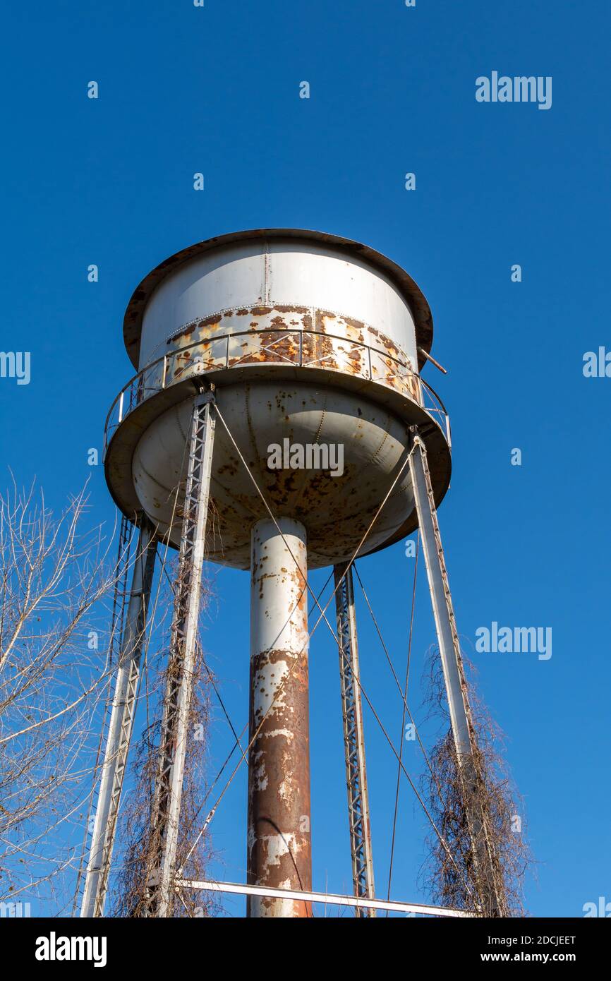 Metal Water Tower High Resolution Stock Photography and Images - Alamy