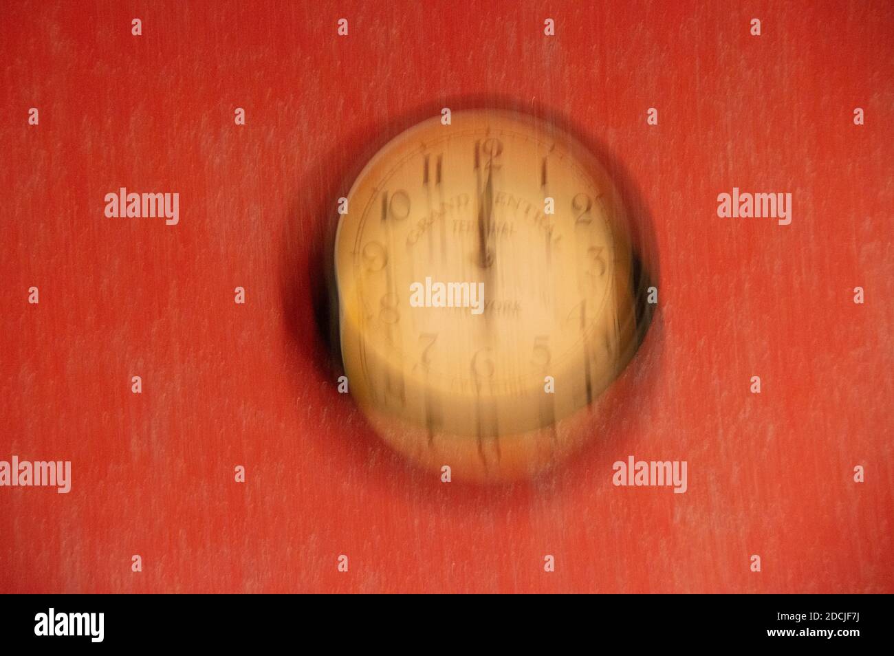 Hydraulic clock hi-res stock photography and images - Alamy