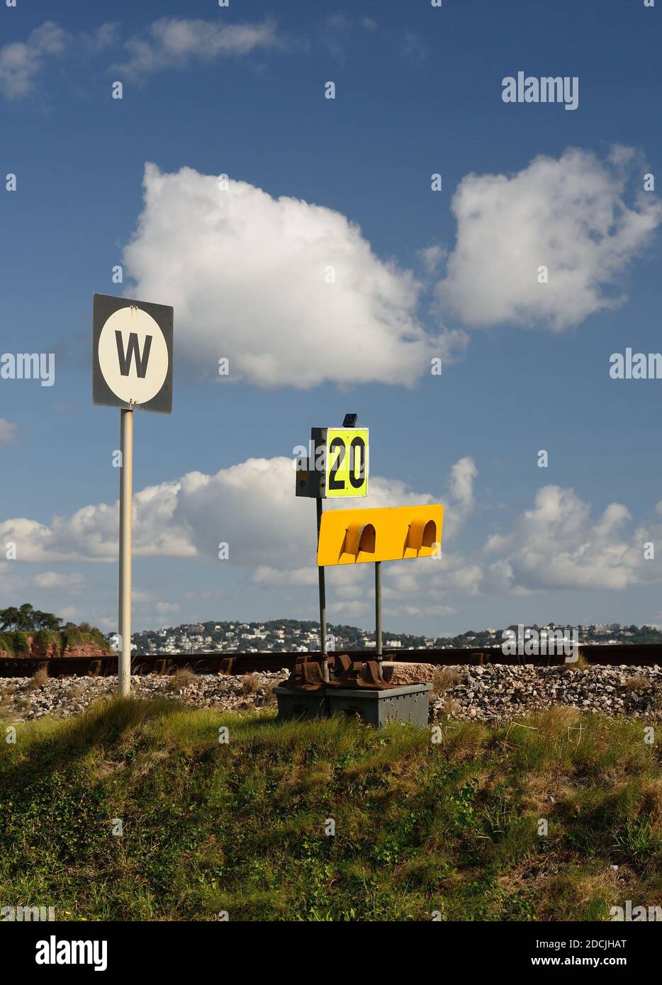 Railway Speed Sign High Resolution Stock Photography and Images - Alamy