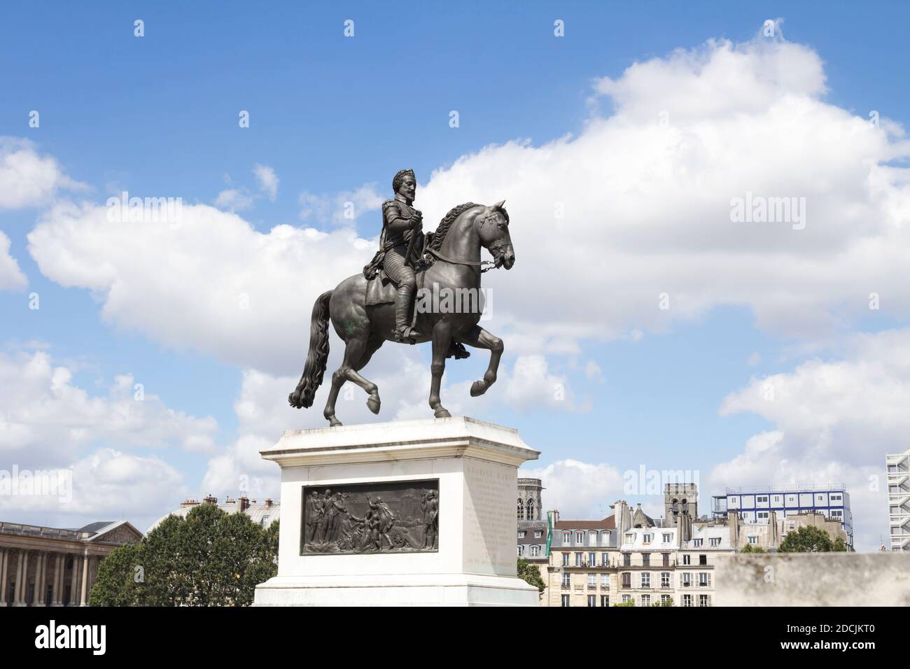 Equestrian Statue of Henri IV in Paris, France Stock Photo - Alamy