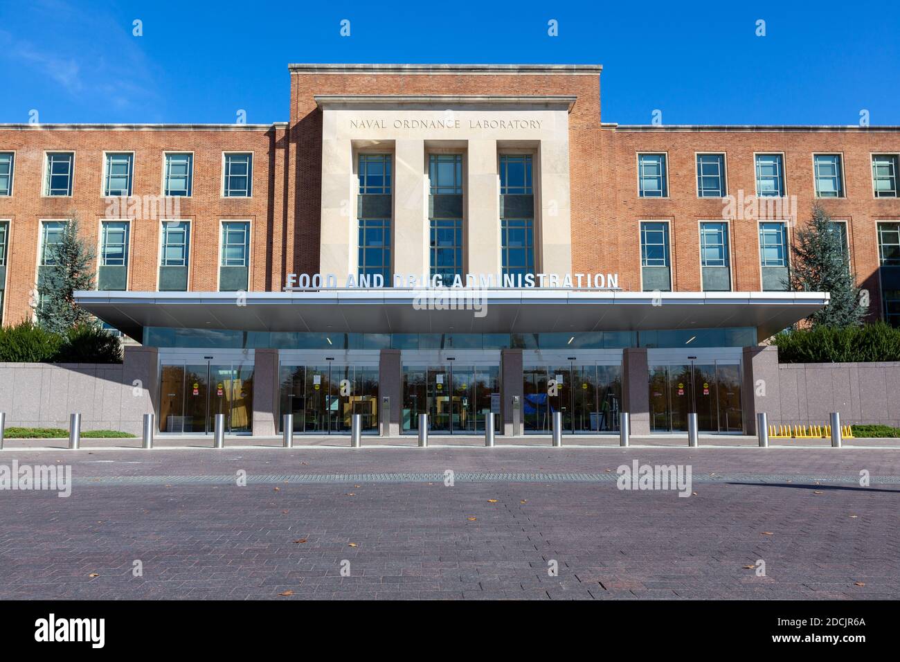 Us fda headquarters hi-res stock photography and images - Alamy