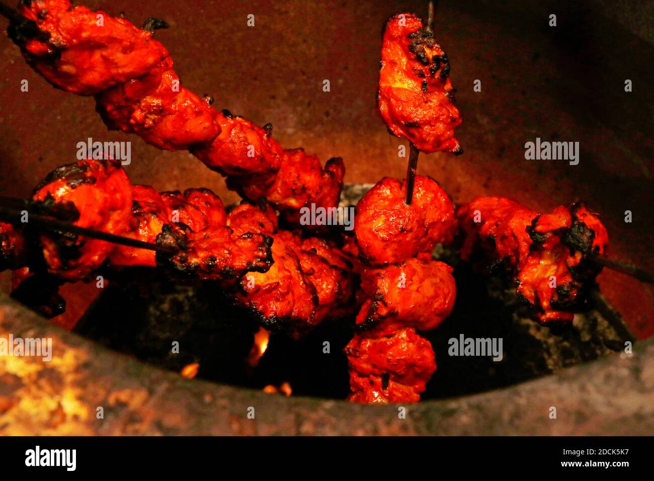 Grill chicken cubes hi-res stock photography and images - Alamy