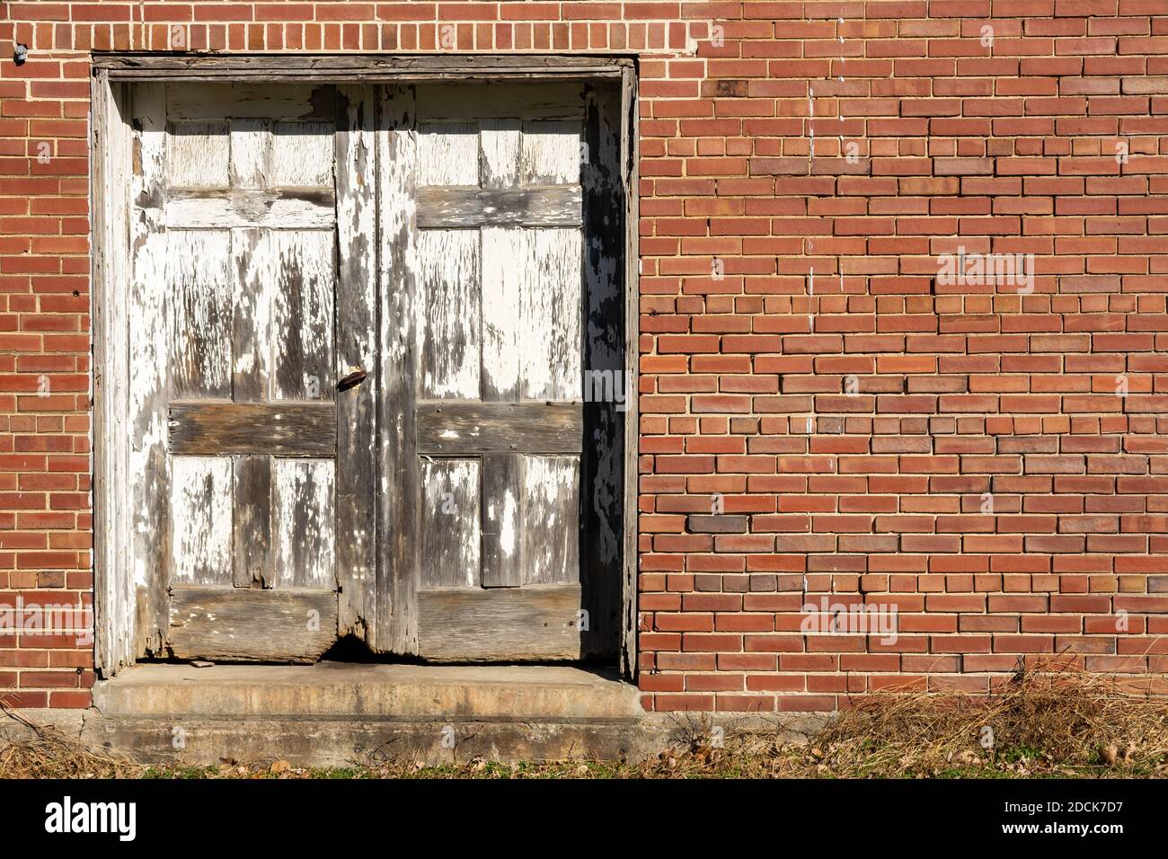 Old abandoned warehouse wall in natural light Stock Photo - Alamy