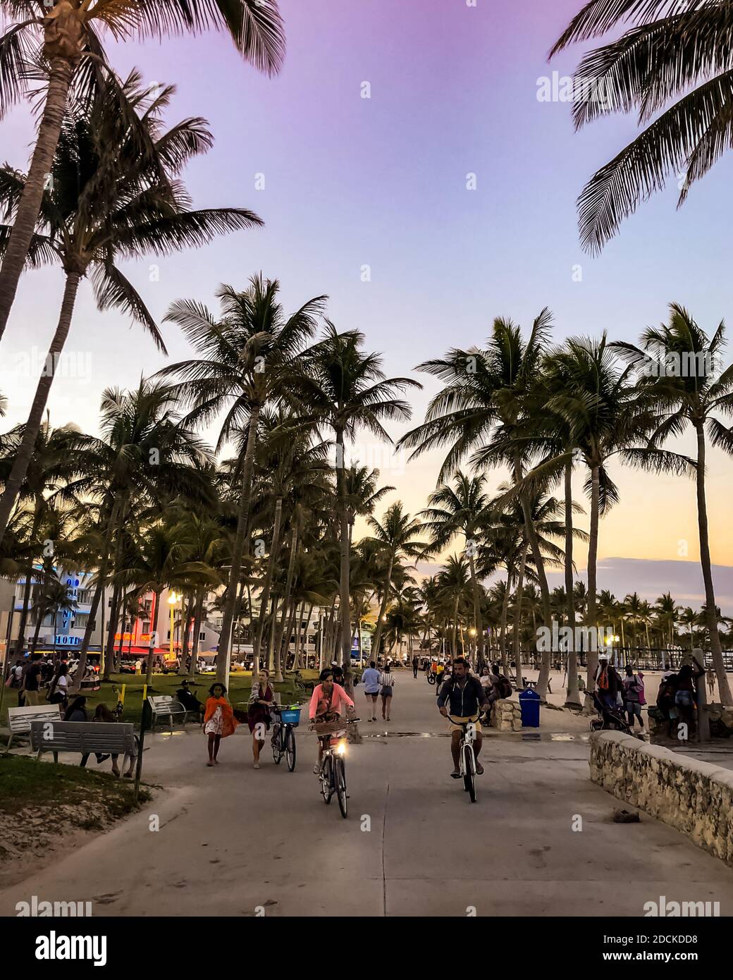 Miami South Beach, Ocean Drive during sunset Stock Photo - Alamy
