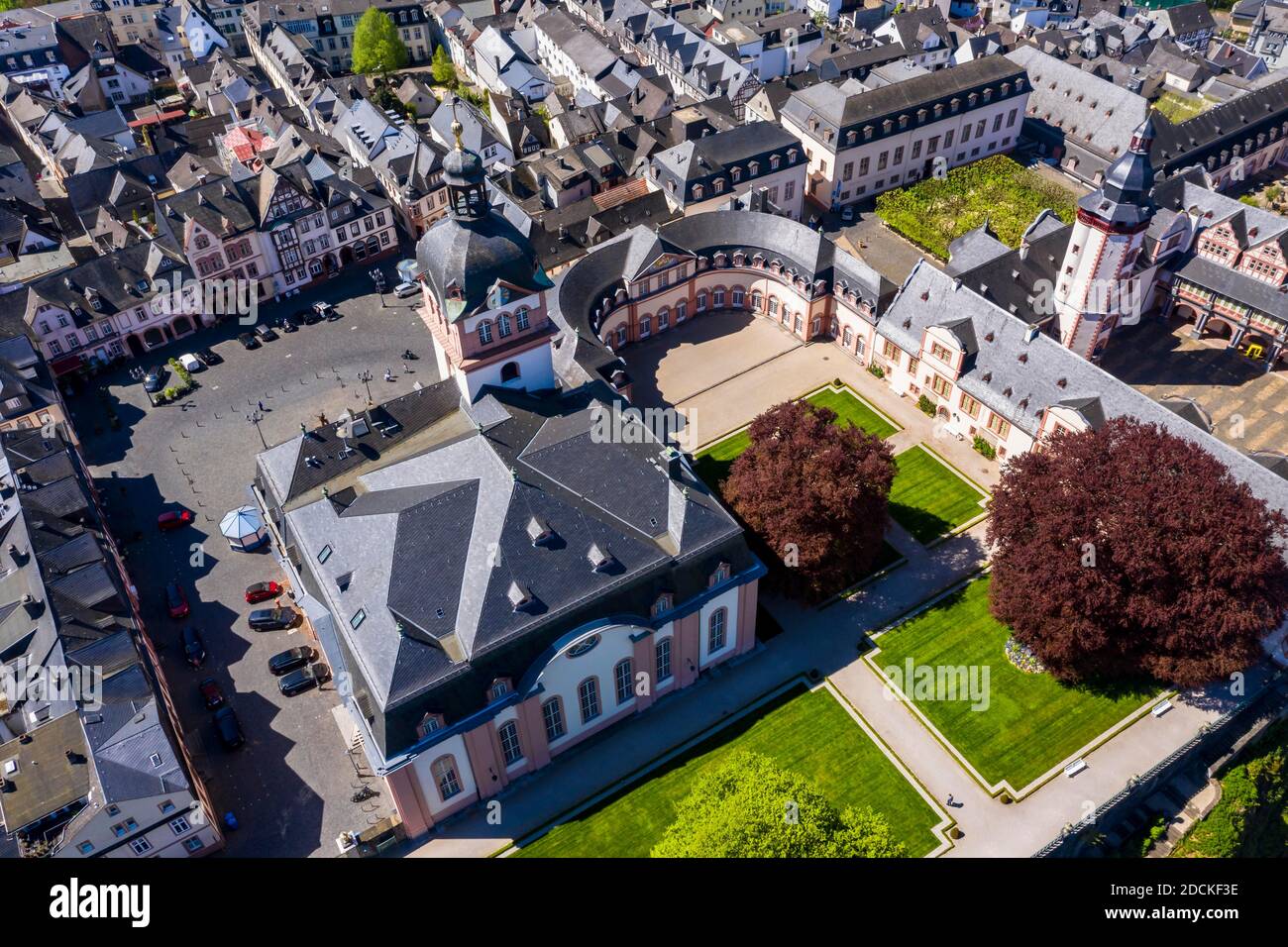 Aerial view, Weilburg Castle with baroque castle complex, Old Town Hall ...
