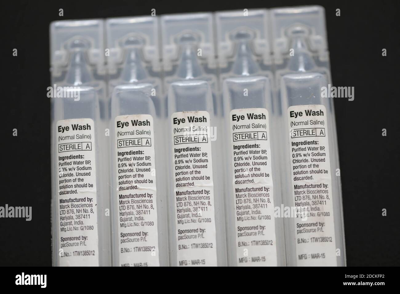 Eye wash hi-res stock photography and images - Alamy