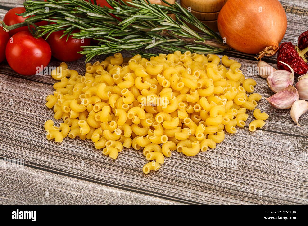 Raw Italian wheat pasta - Chifferi rigati for cooking Stock Photo - Alamy