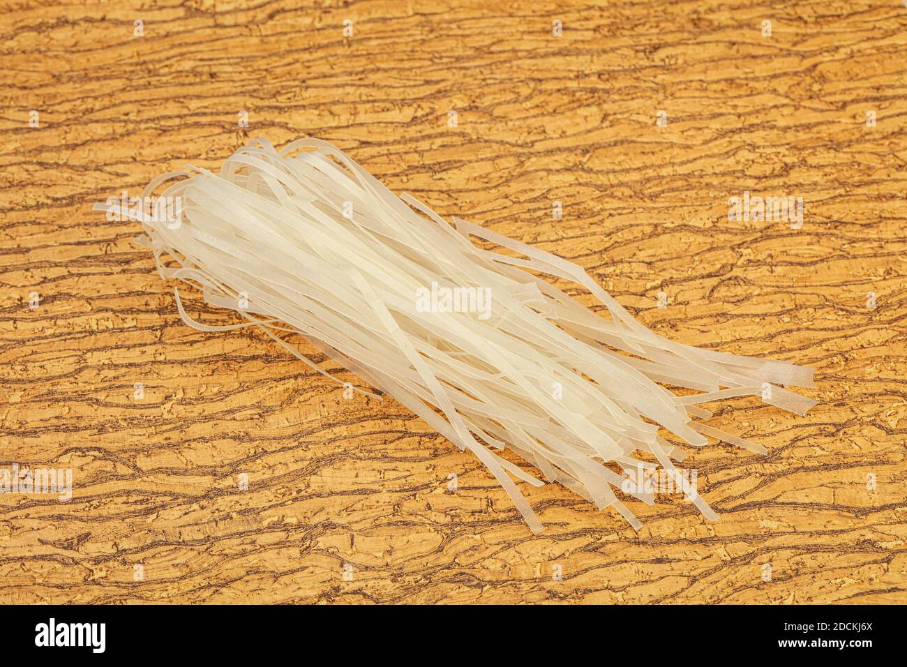 Dry rice noodle ready for cooking Stock Photo - Alamy