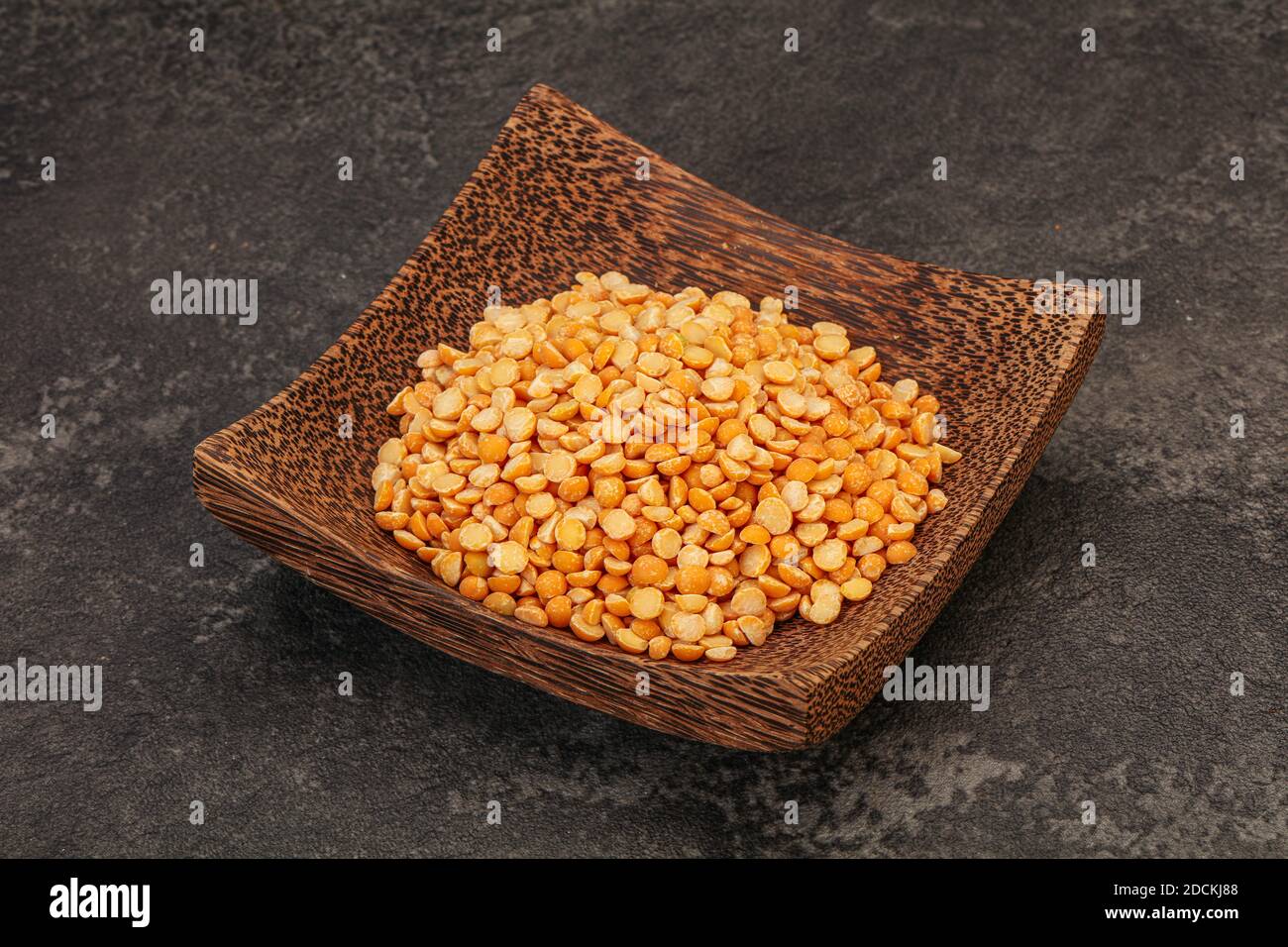Dry peas for cooking in the bowl Stock Photo - Alamy