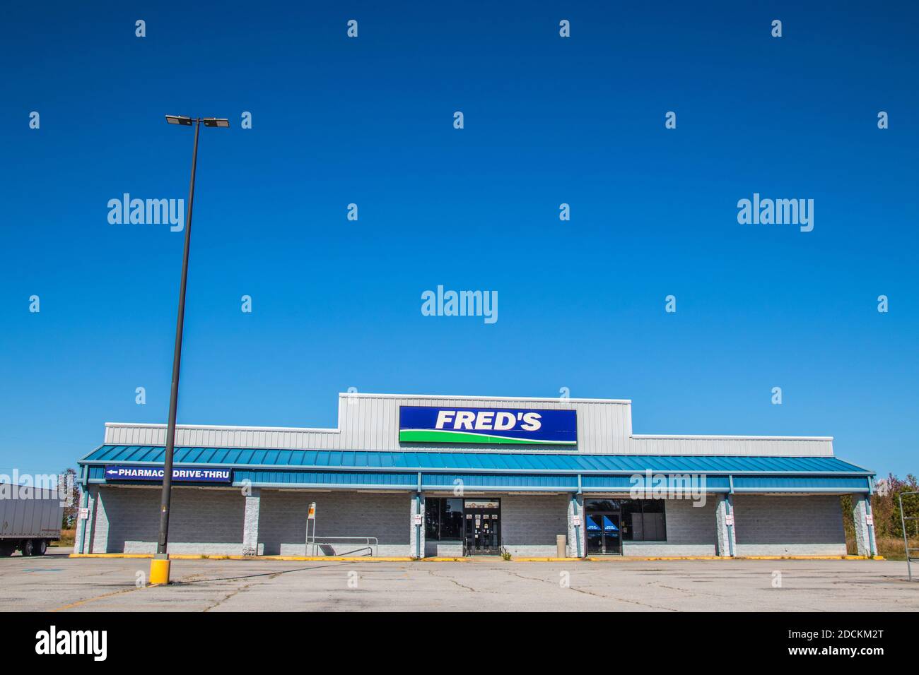 Fred's store hi-res stock photography and images - Alamy