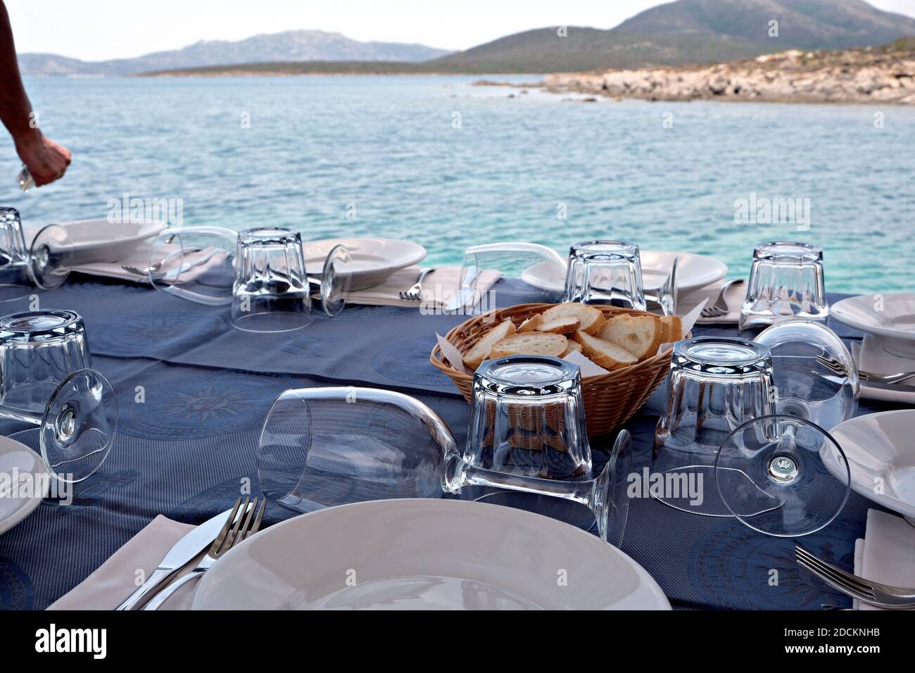 Sea view table hi-res stock photography and images - Alamy