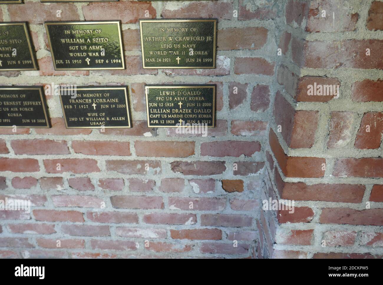 Lew gallo hi-res stock photography and images - Alamy