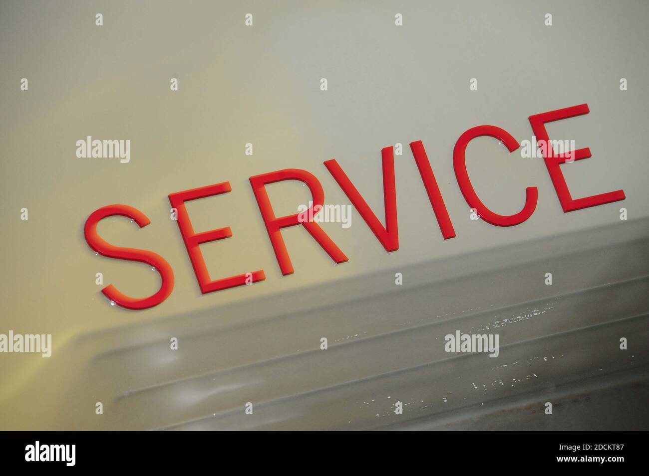 service sign on a wall, public service office in administration Stock ...