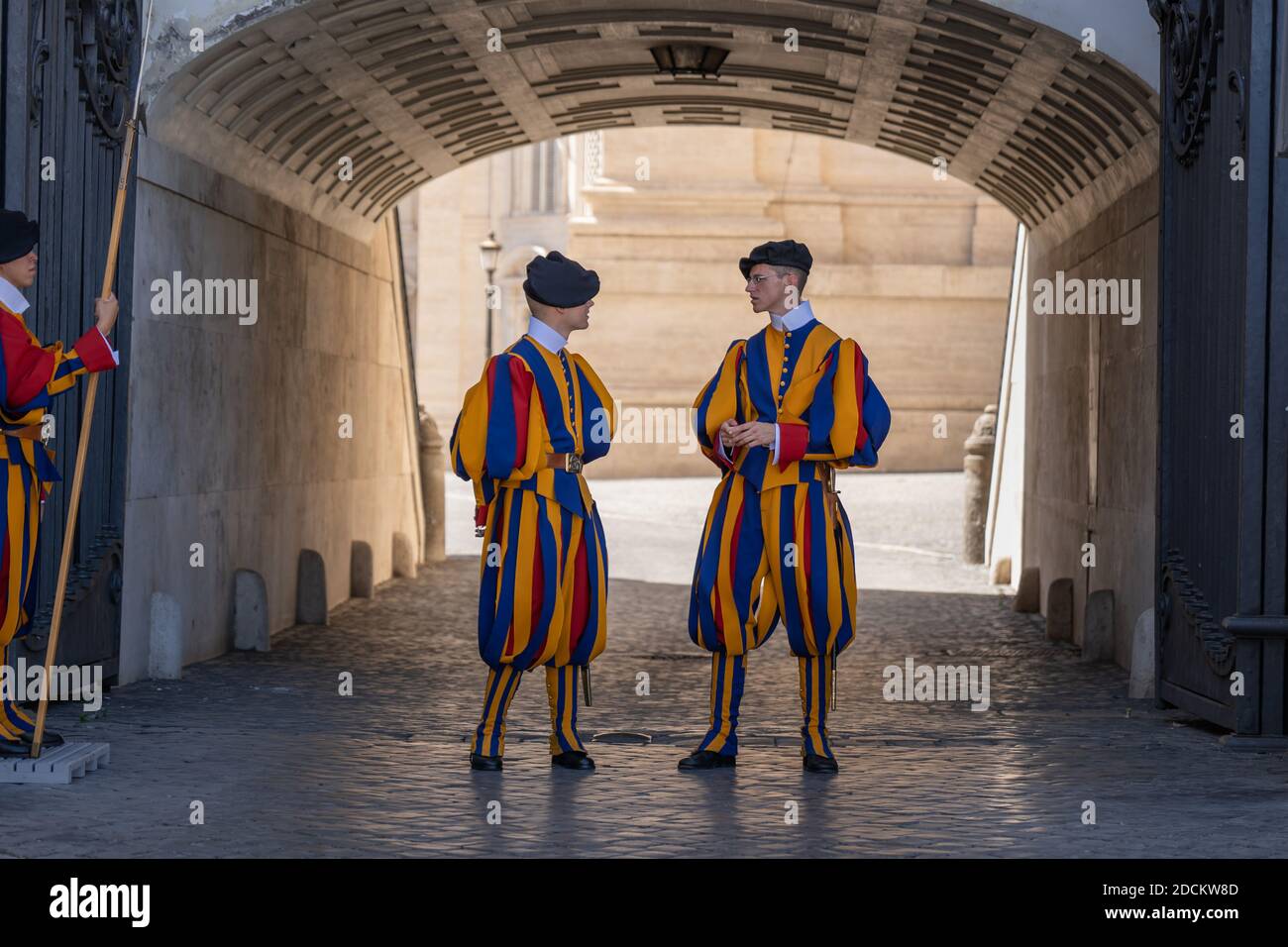 Swiss guard in traditional uniform hi-res stock photography and images ...