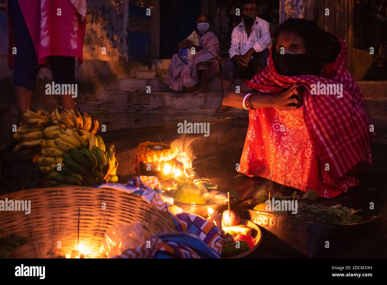 Kalyani, India. 21st Nov, 2020. A vedic festival of Hindus dedicated to ...