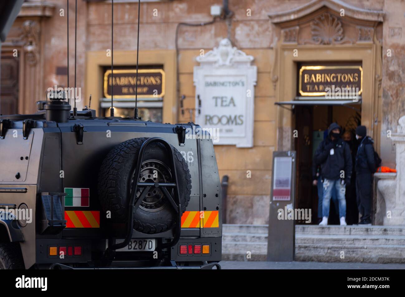 Set of steps in rome hi-res stock photography and images - Alamy