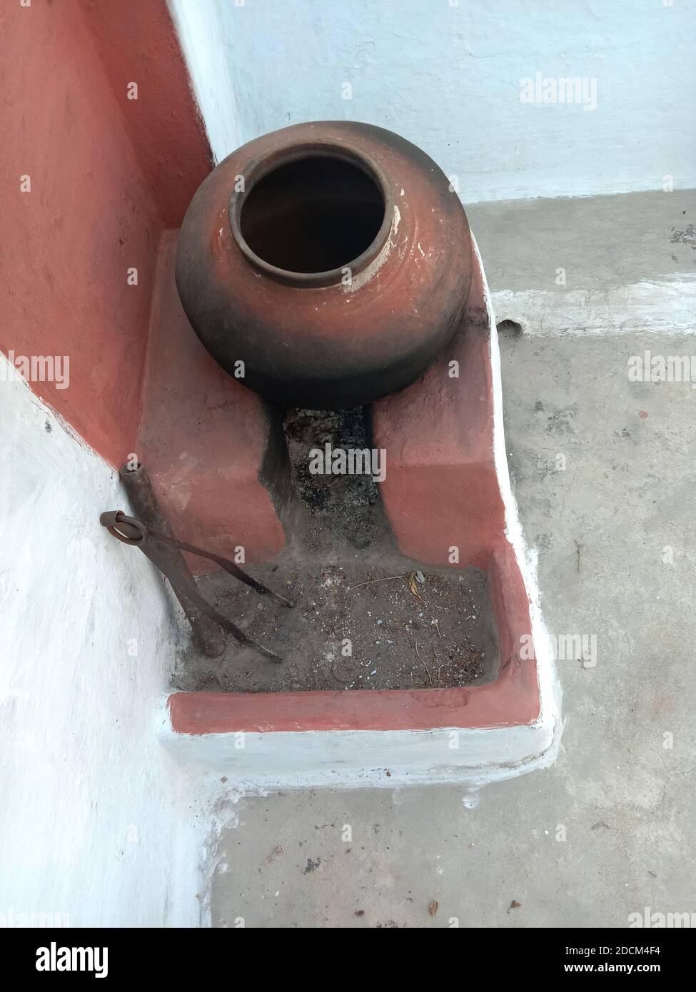 Chulha hi-res stock photography and images - Alamy