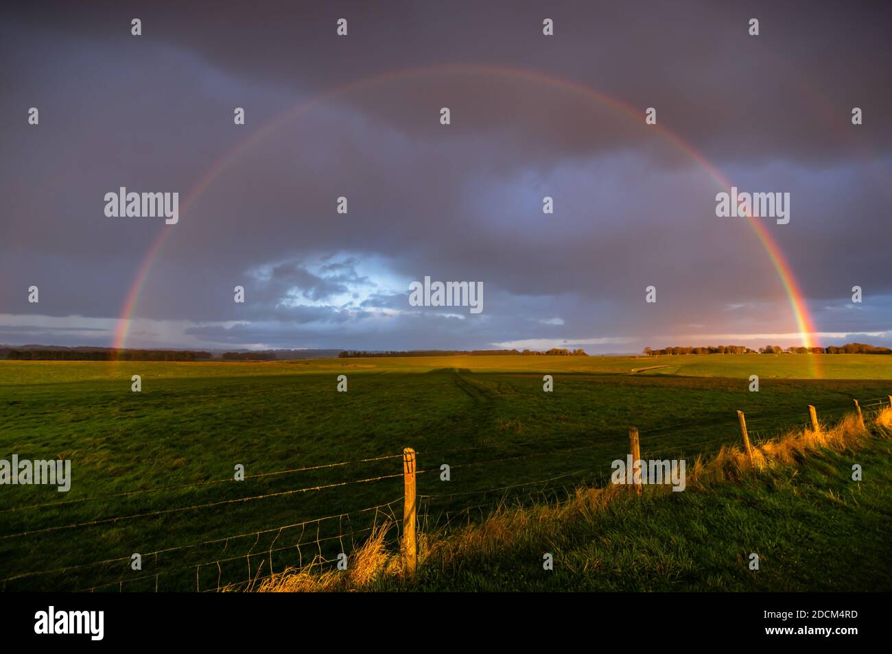 Faint light hi-res stock photography and images - Alamy