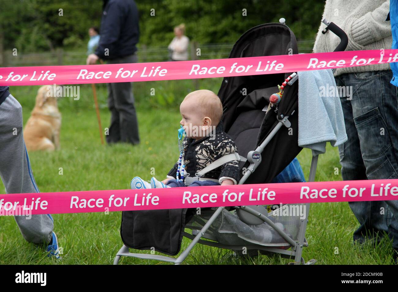 Eglington Park Irvine , Ayrshire, Scotland . Race for life crowds ...