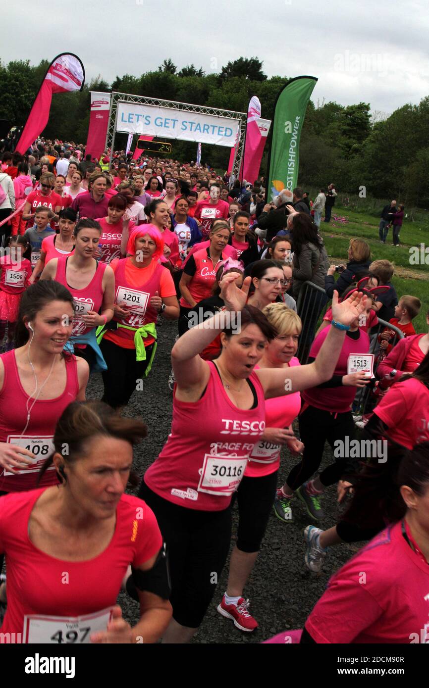 Eglington Park Irvine , Ayrshire, Scotland . Race for life crowds ...