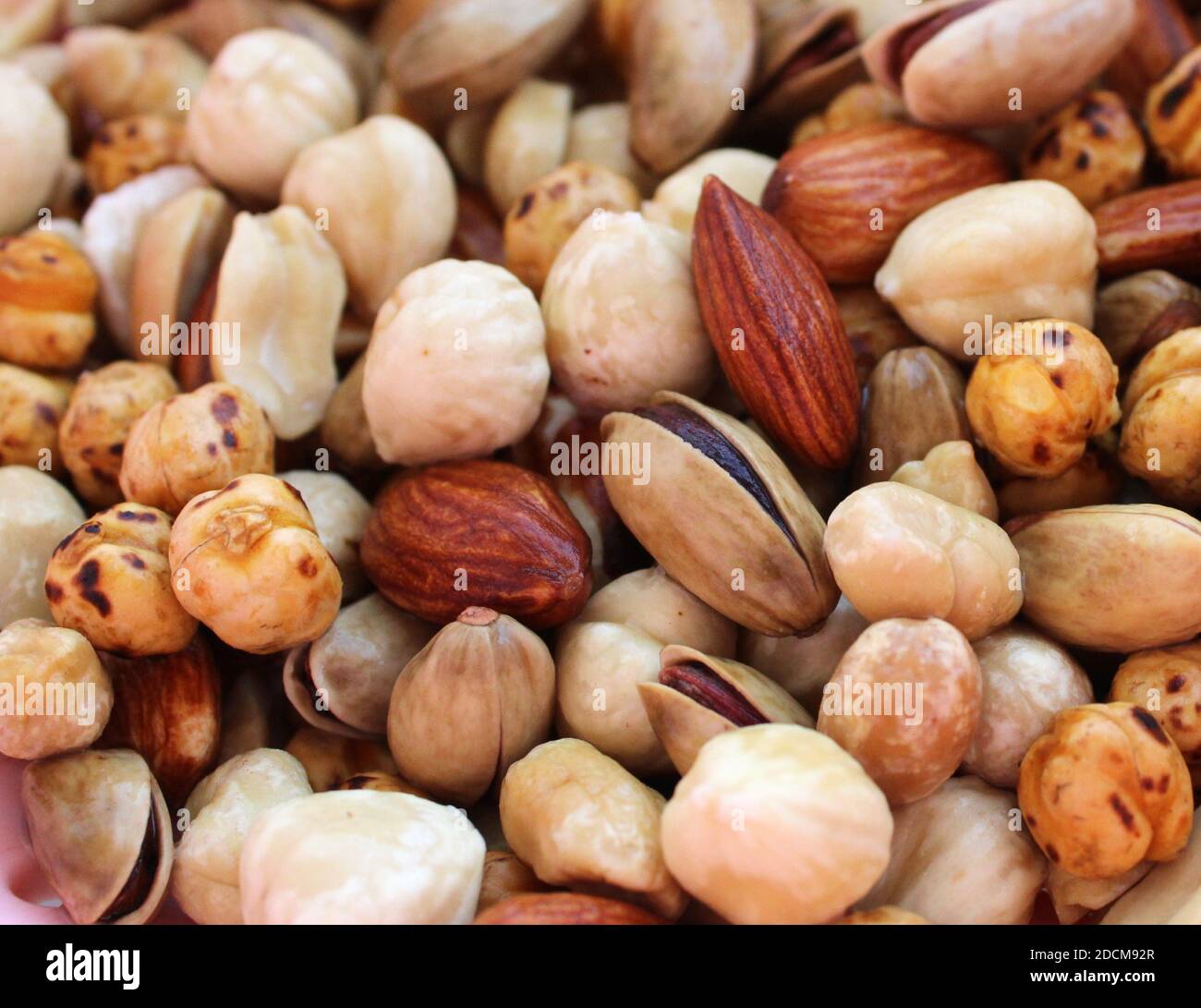 Peanut hazelnut hi-res stock photography and images - Alamy