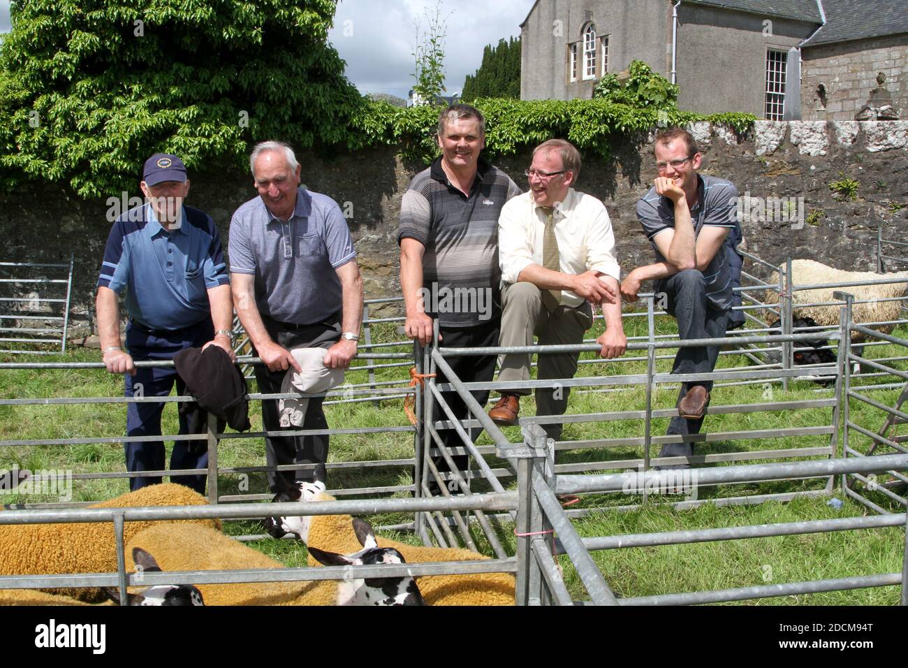 Straiton village show hi-res stock photography and images - Alamy