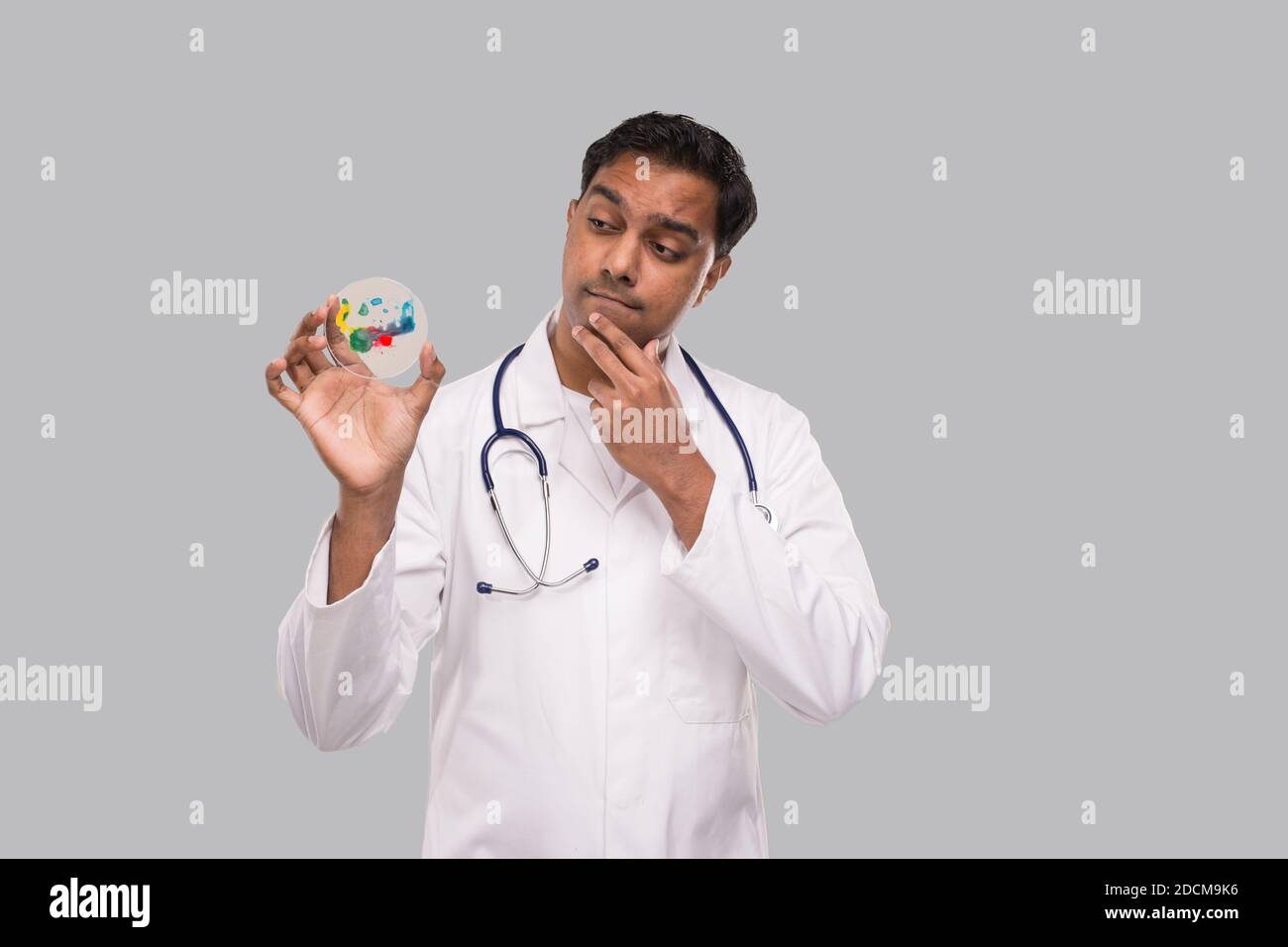 Indian male scientist hi-res stock photography and images - Alamy