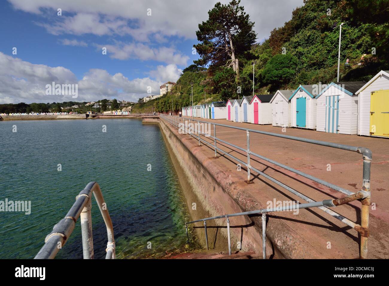 Beach huts at Goodrington on the south Devon coast Stock Photo - Alamy