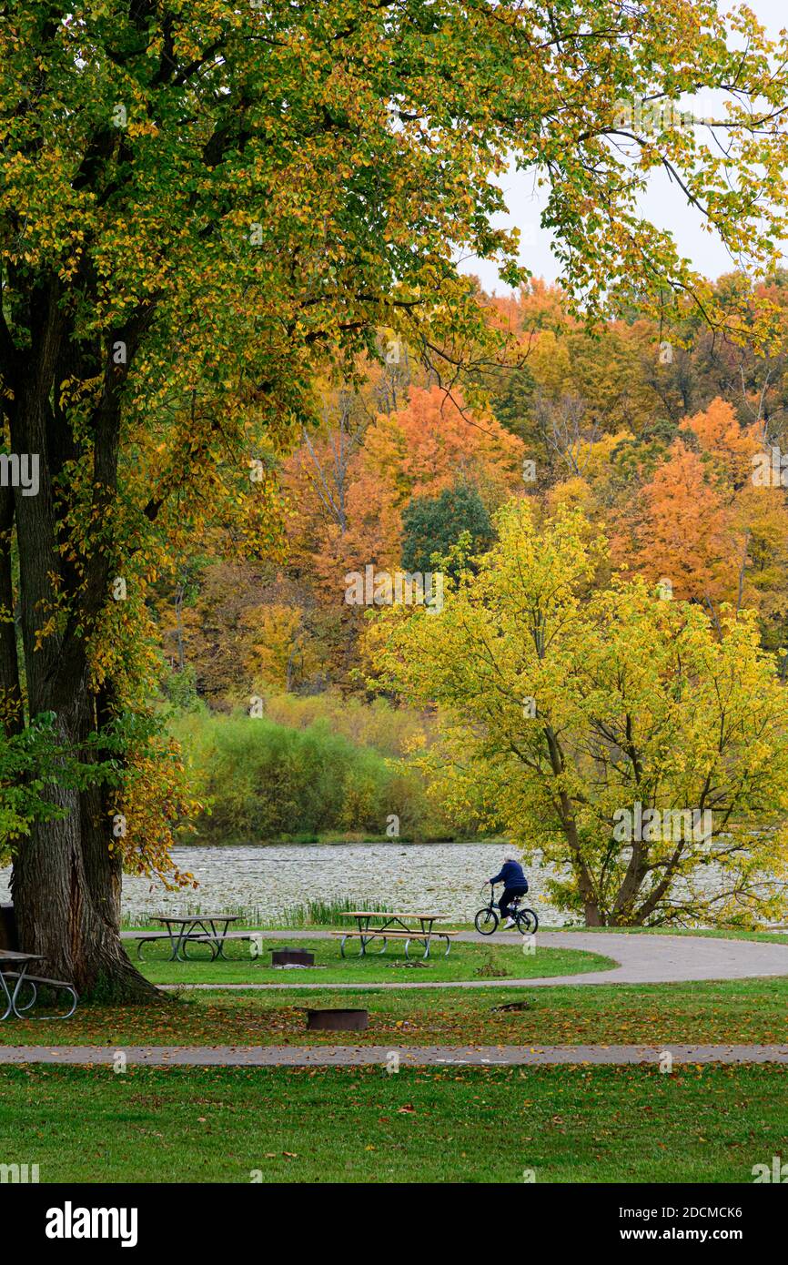 Kiser lake state park campground hi-res stock photography and images ...