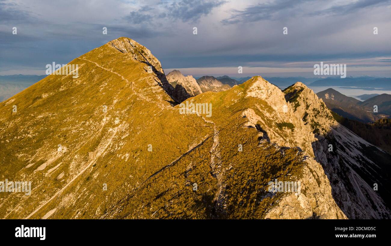 Spectacular mountain ridge viewed from above at sunrise Stock Photo - Alamy
