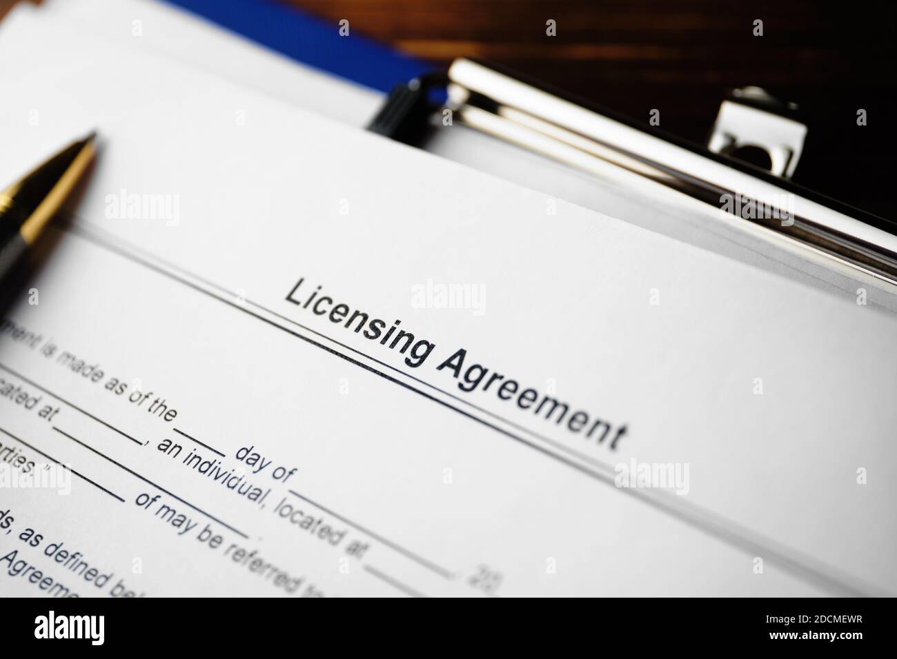 The document Licensing Agreement is ready for signing Stock Photo - Alamy