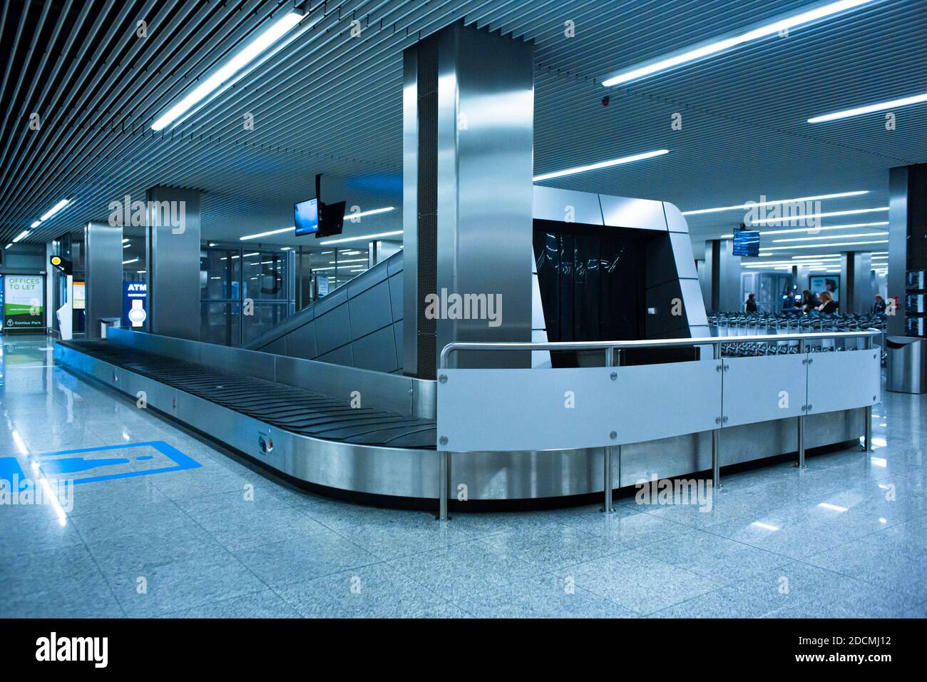 Airport interior baggage claim conveyor close up Stock Photo - Alamy