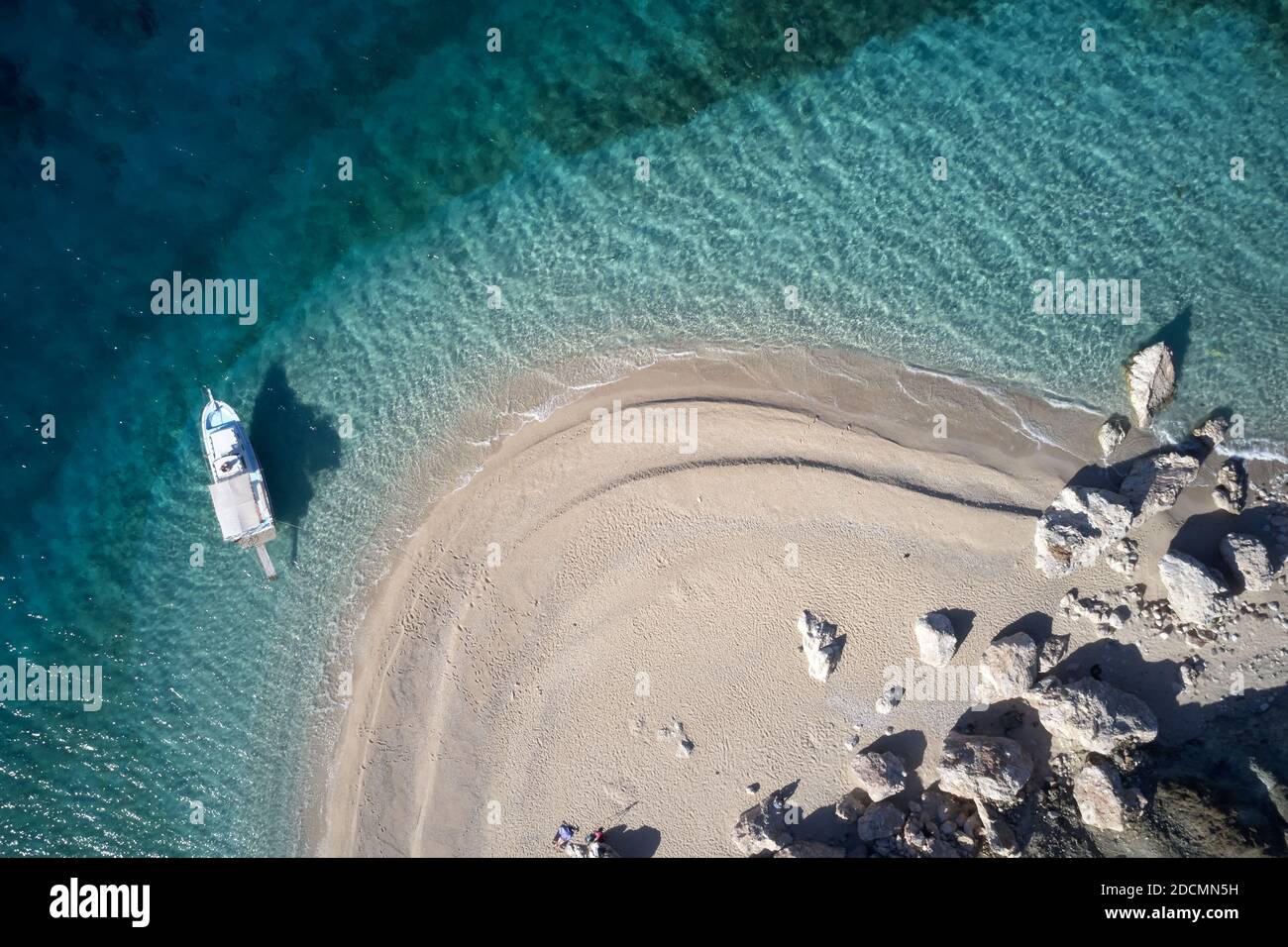 Top view of seashore and boat Stock Photo - Alamy