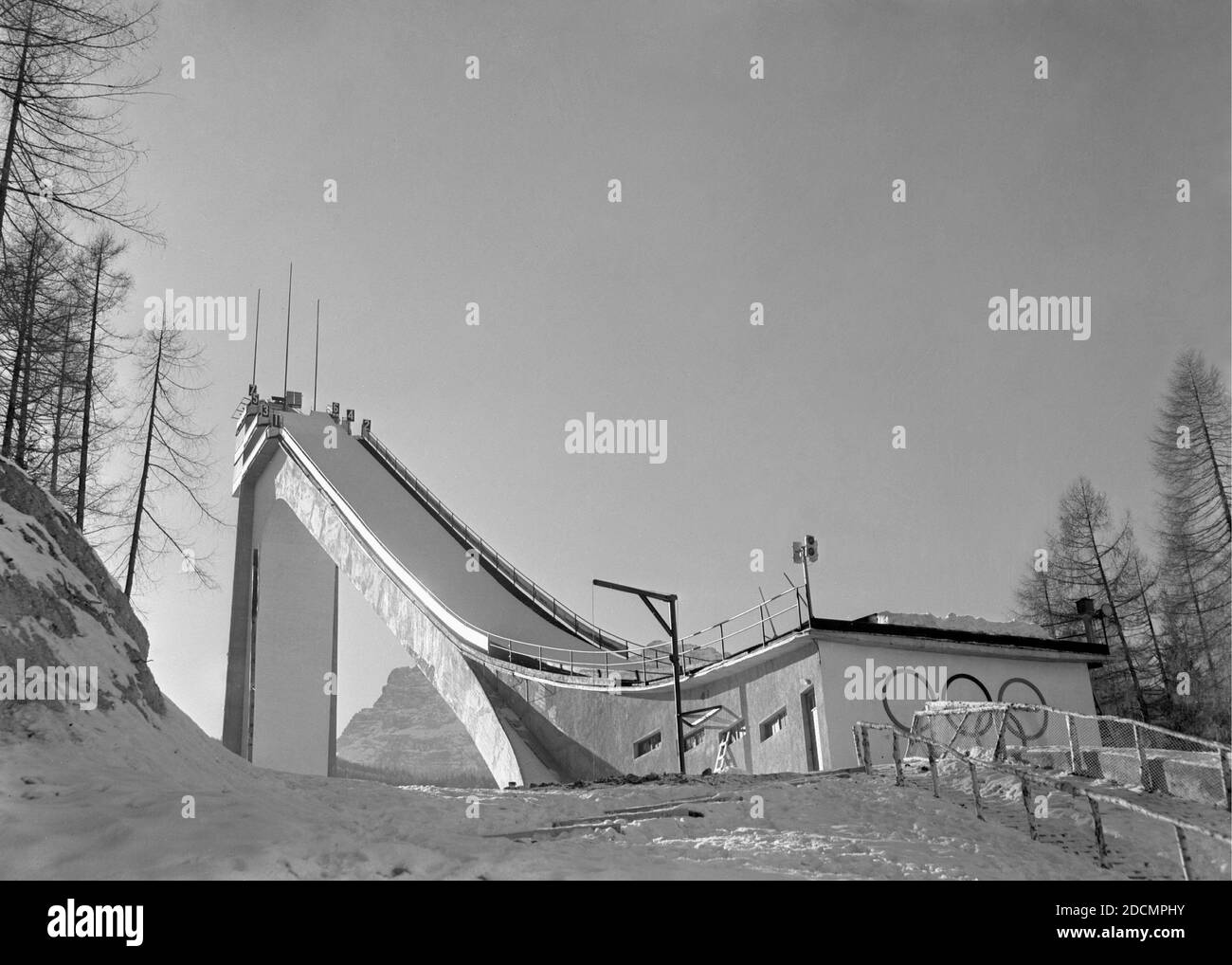 Giochi olimpici cortina hi-res stock photography and images - Alamy