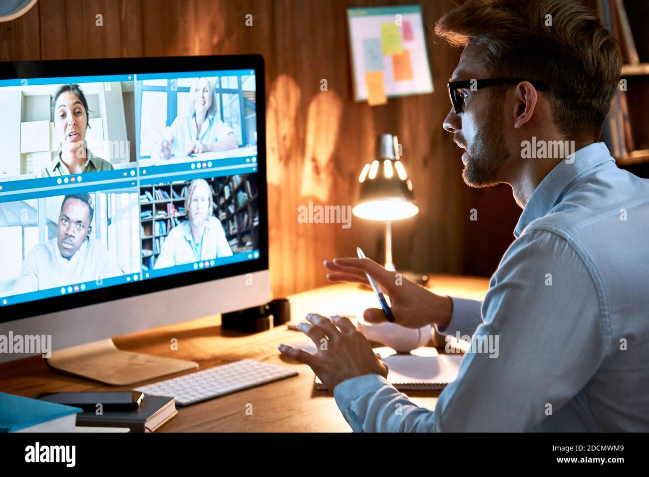 Software for video conferencing hi-res stock photography and images - Alamy