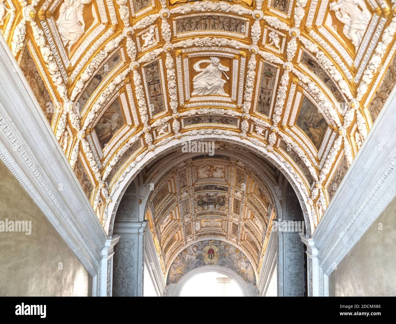Inside the famous Doge`s palace in Venice-beautiful architecture and ...
