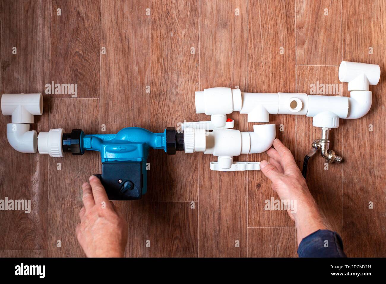 Component parts of the water pipe for the operation of the circulation ...