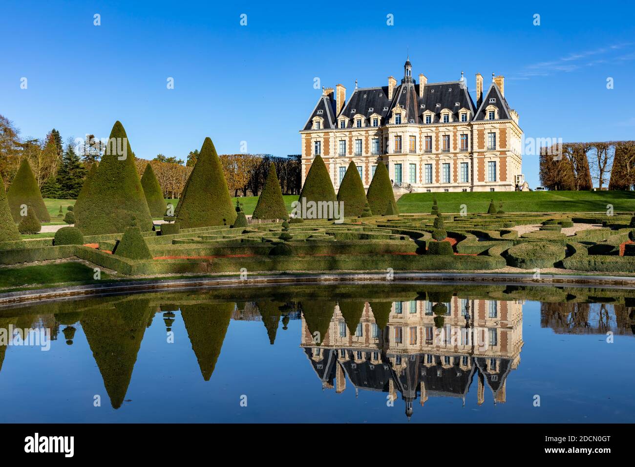 Sceaux castle hi-res stock photography and images - Alamy