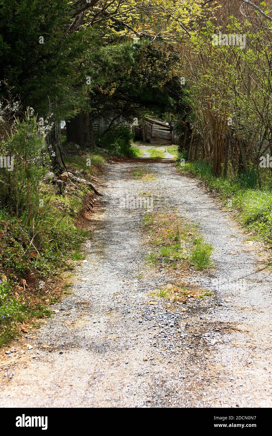 Farm road in rural Virginia, USA Stock Photo - Alamy