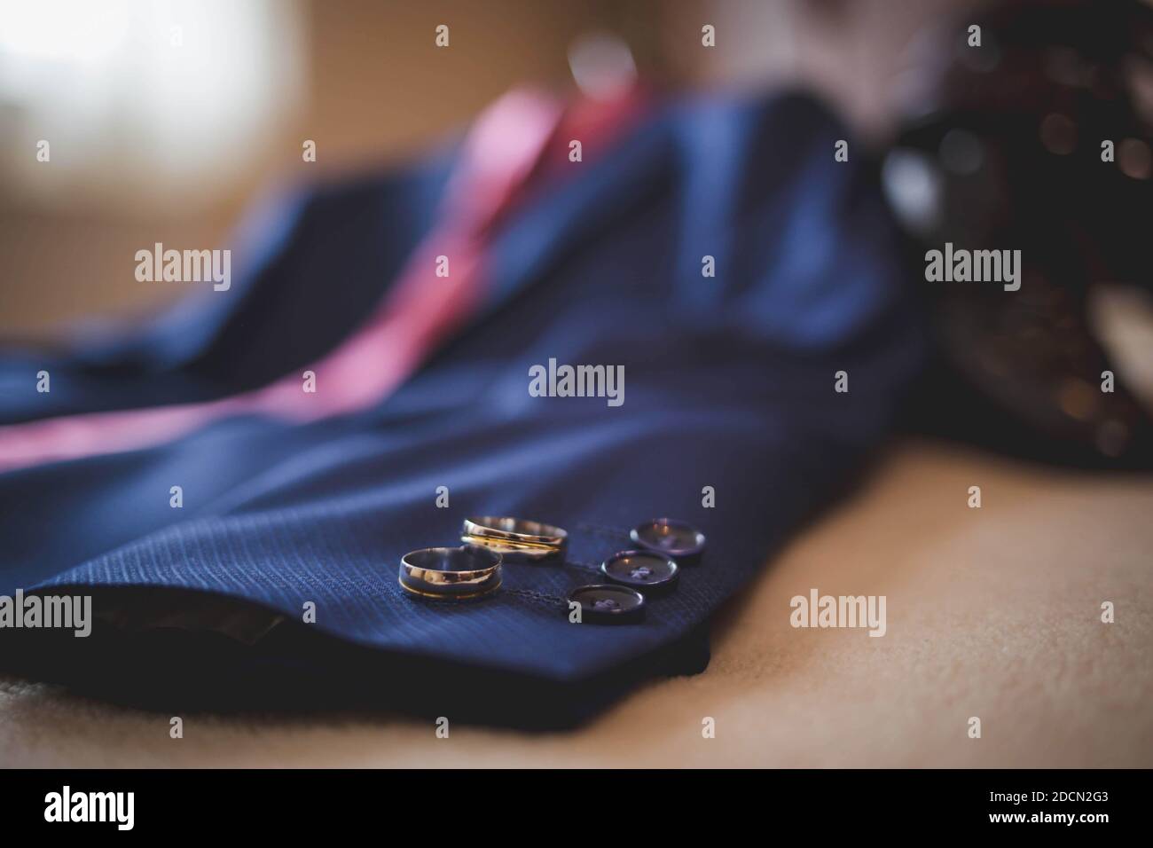 Sleeve rings hi-res stock photography and images - Alamy