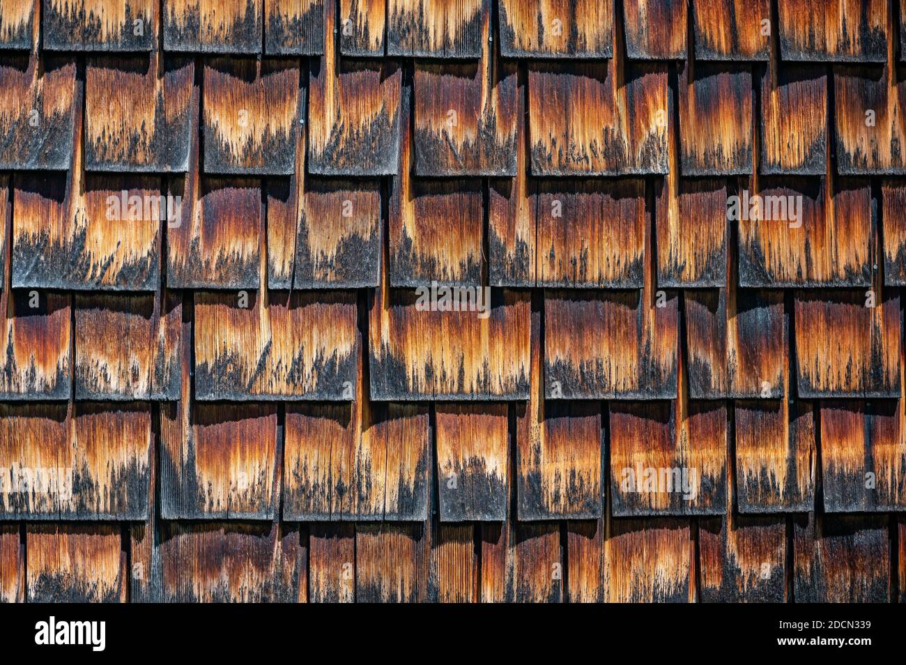 Layers of shingles hi-res stock photography and images - Alamy