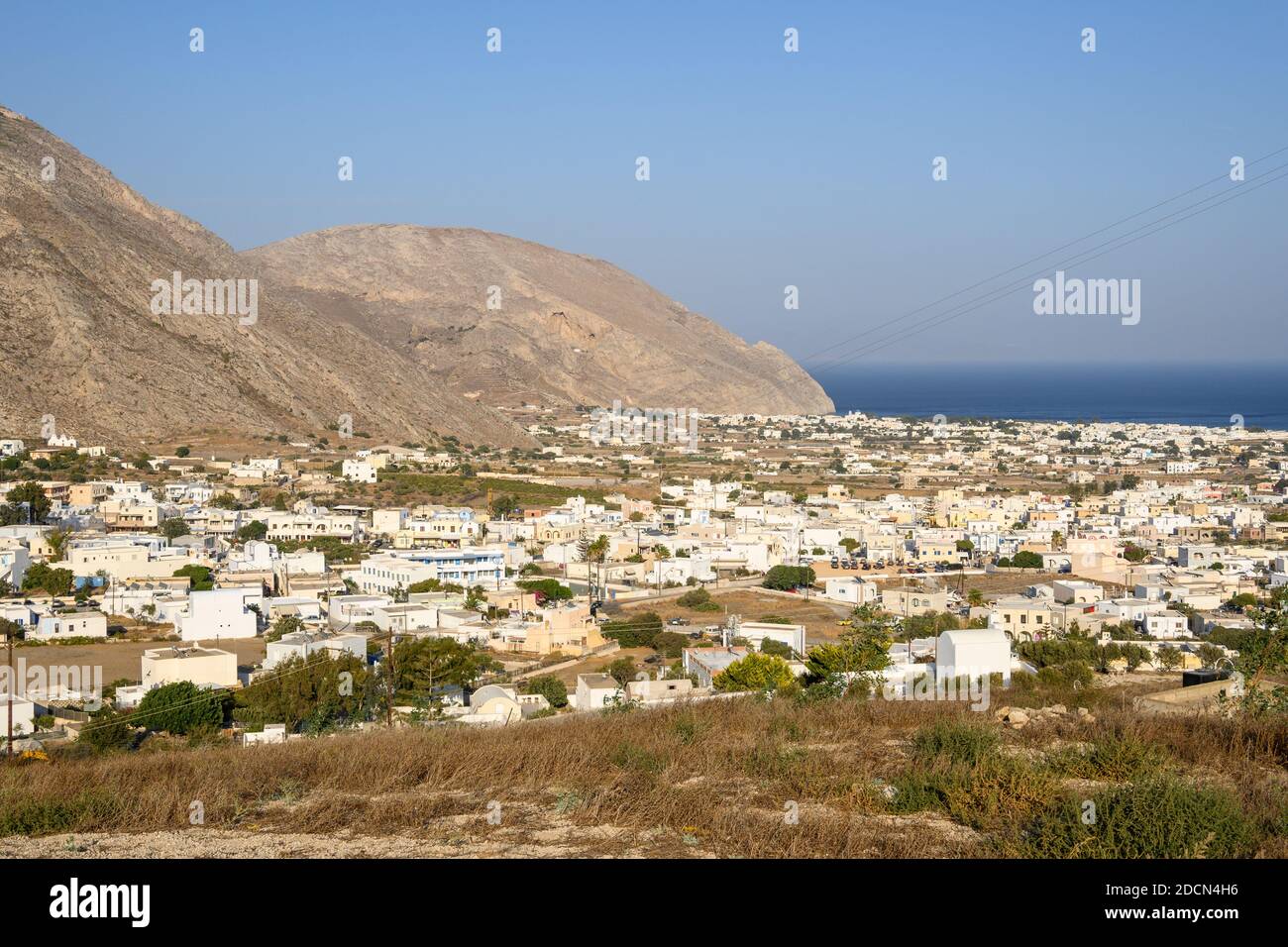 Perissa town sea greek village view hi-res stock photography and images ...