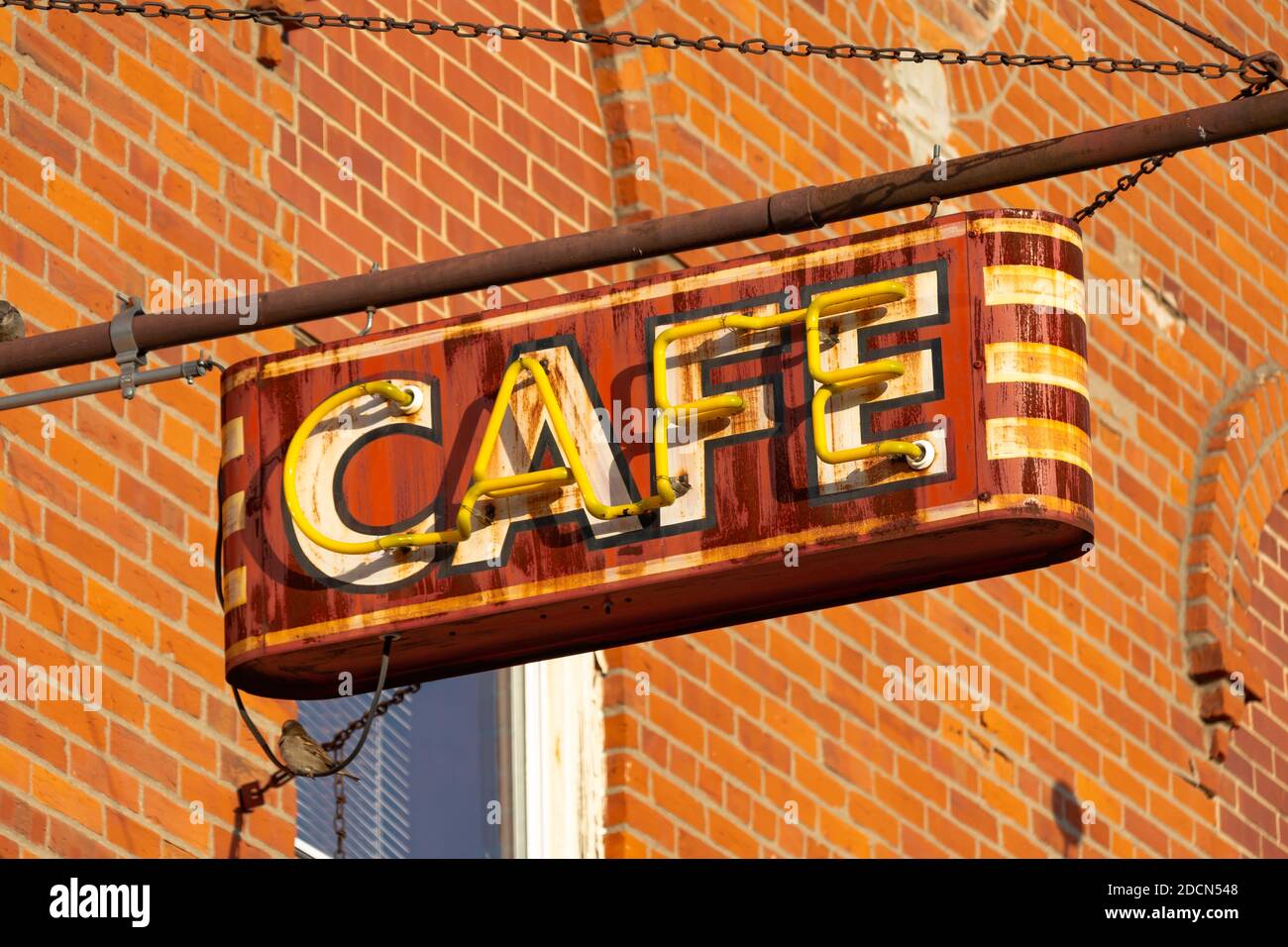Roadside roadside retro diner cafe sign hi-res stock photography and ...
