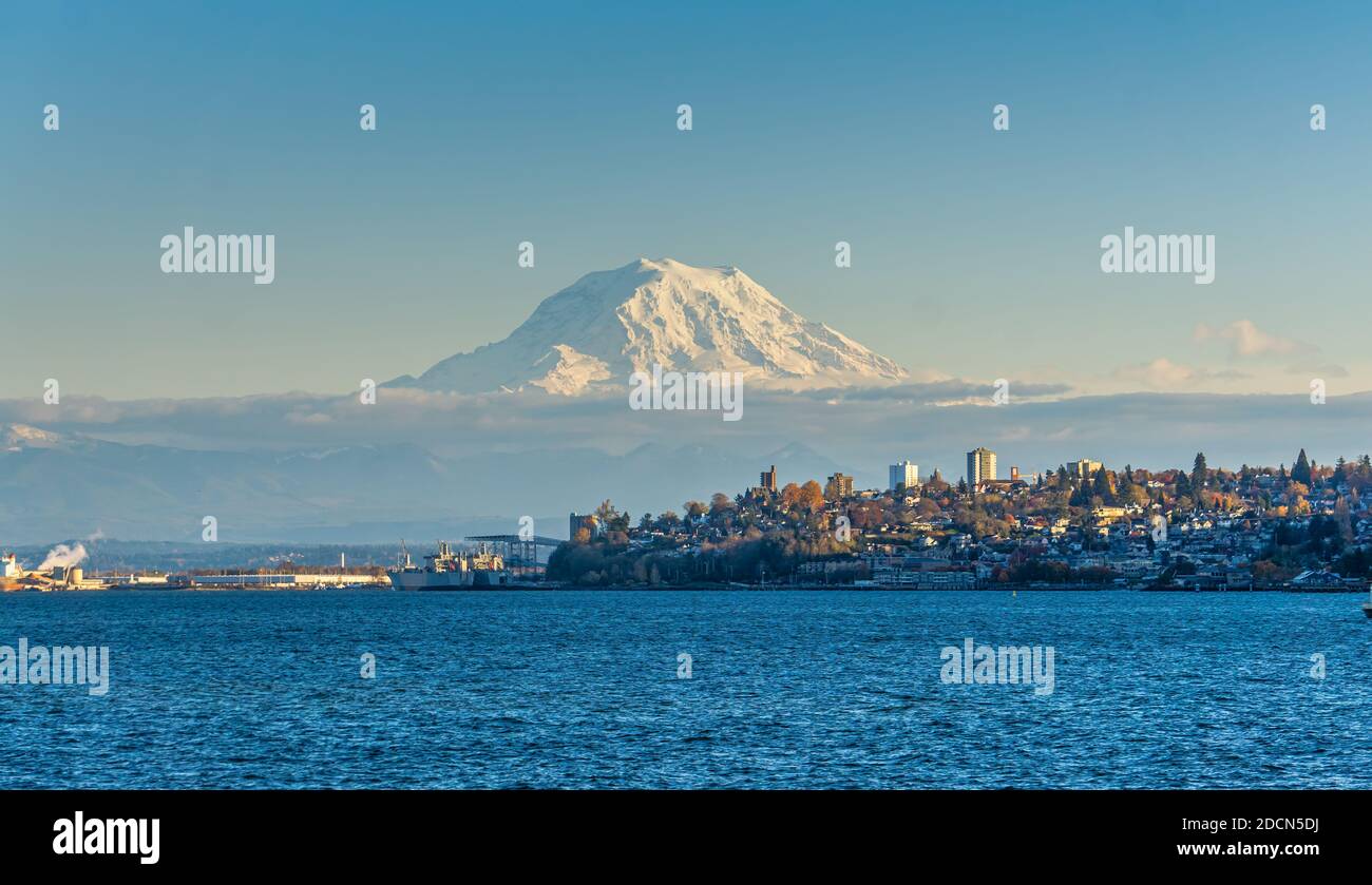 A view of the Port of Tacoma and Mount Rainier from Ruston, Washington ...