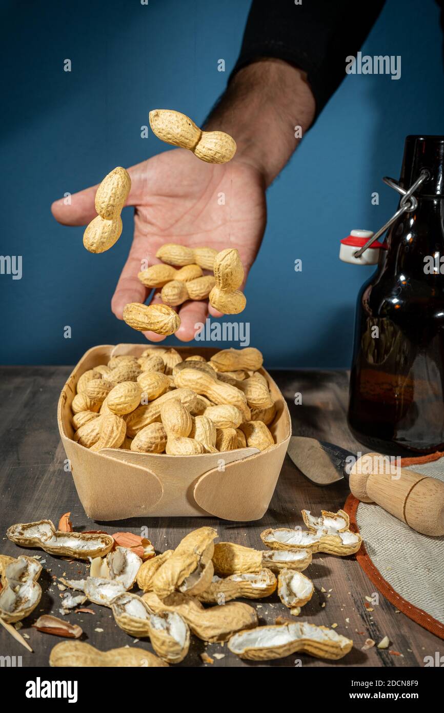 some peanuts ready to eat Stock Photo - Alamy