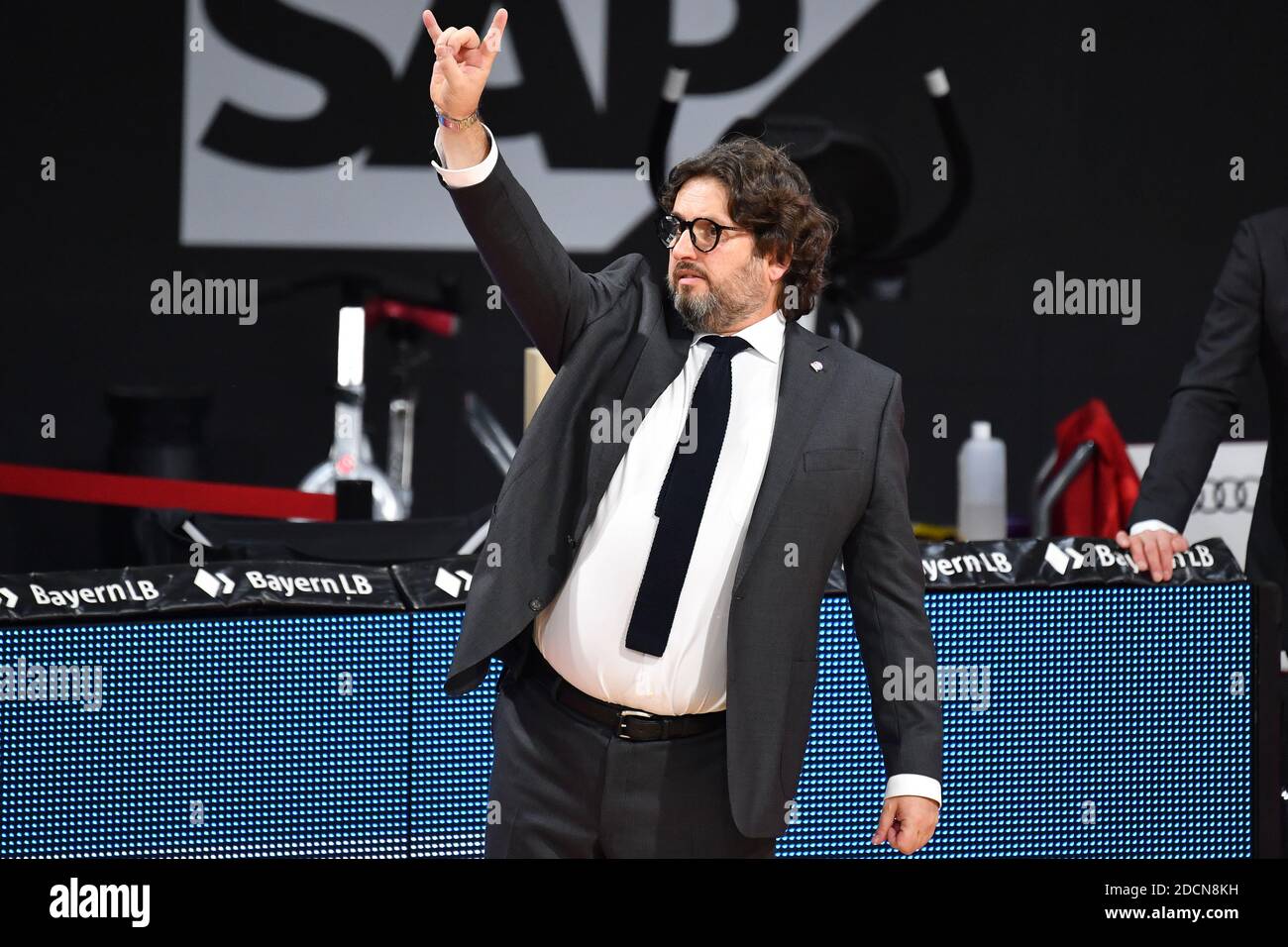 Munich, Deutschland. 22nd Nov, 2020. Andrea Trinchieri, coach (FCB ...