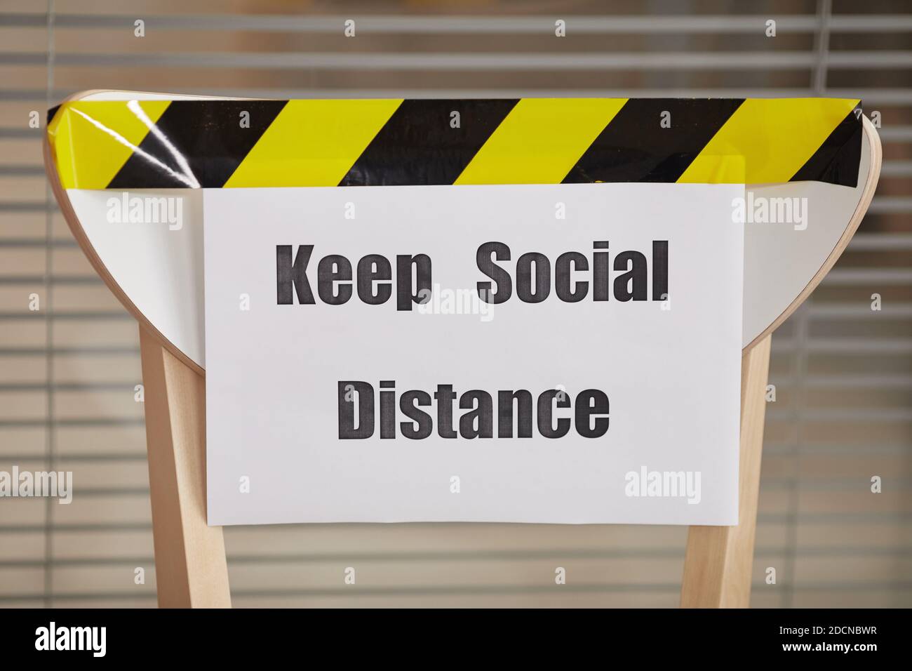 Keep social distance sign hi-res stock photography and images - Alamy