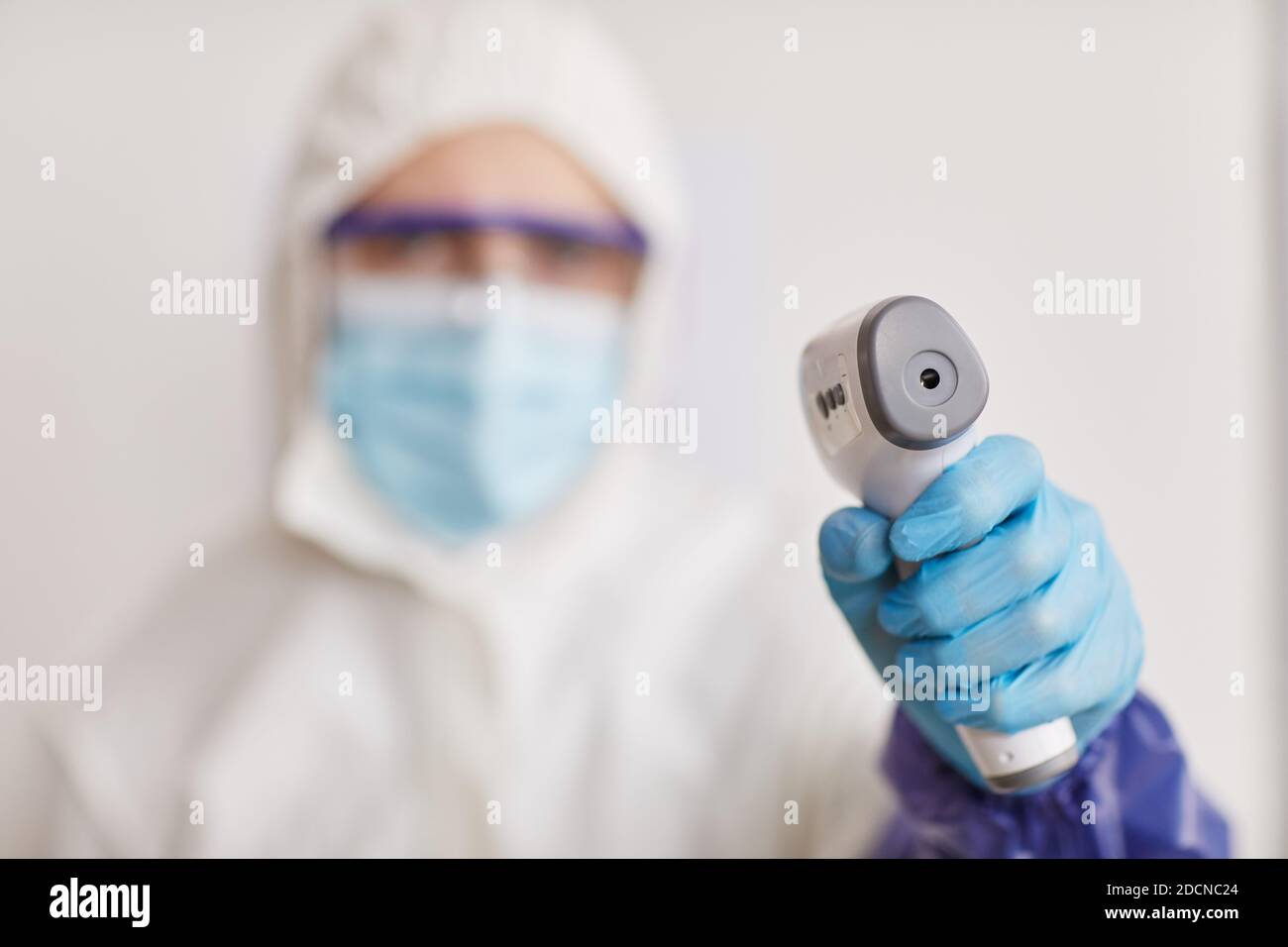 Surgeon man taking on protective hi-res stock photography and images ...