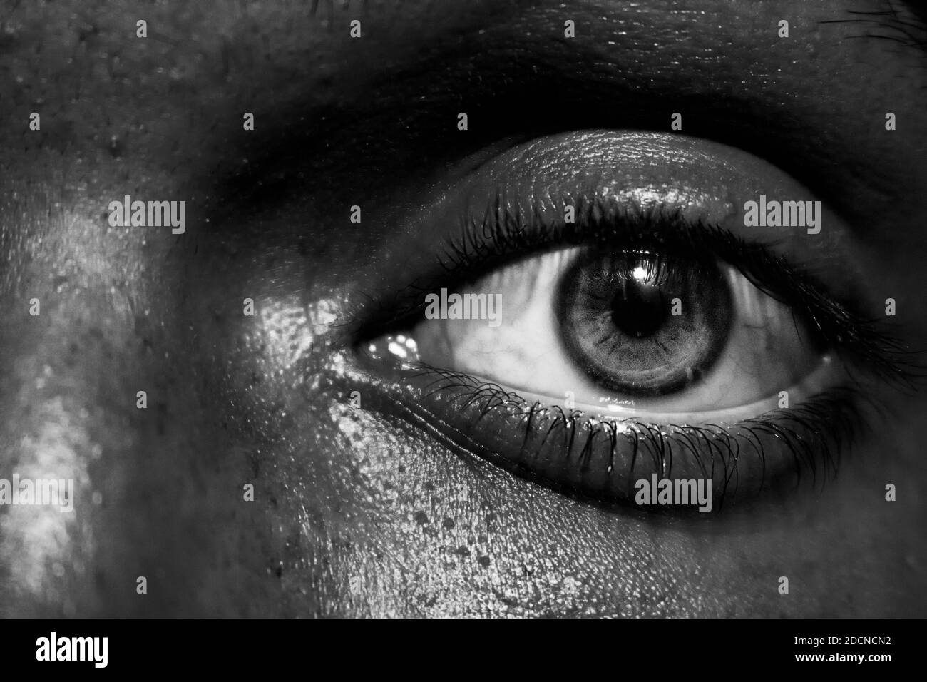 Impacto dramático hi-res stock photography and images - Alamy