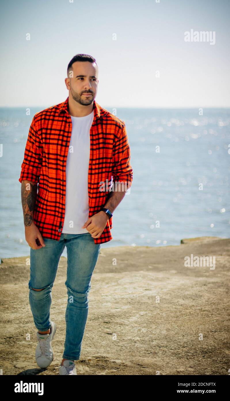 Man modeling hi-res stock photography and images - Alamy